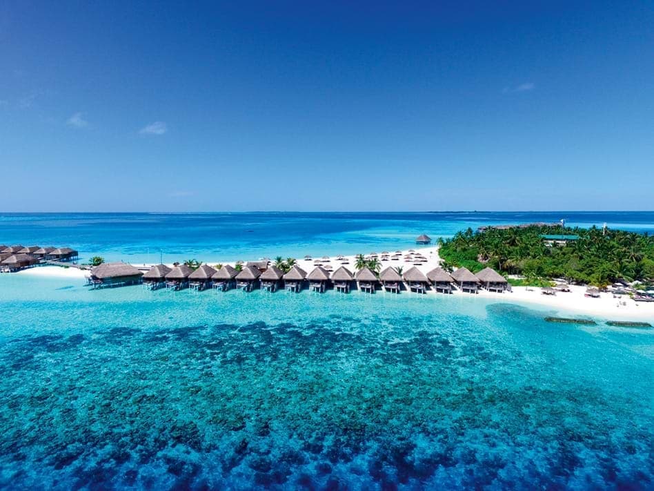 Constance Moofushi | The Maldives Experts for all Resort Hotels and ...