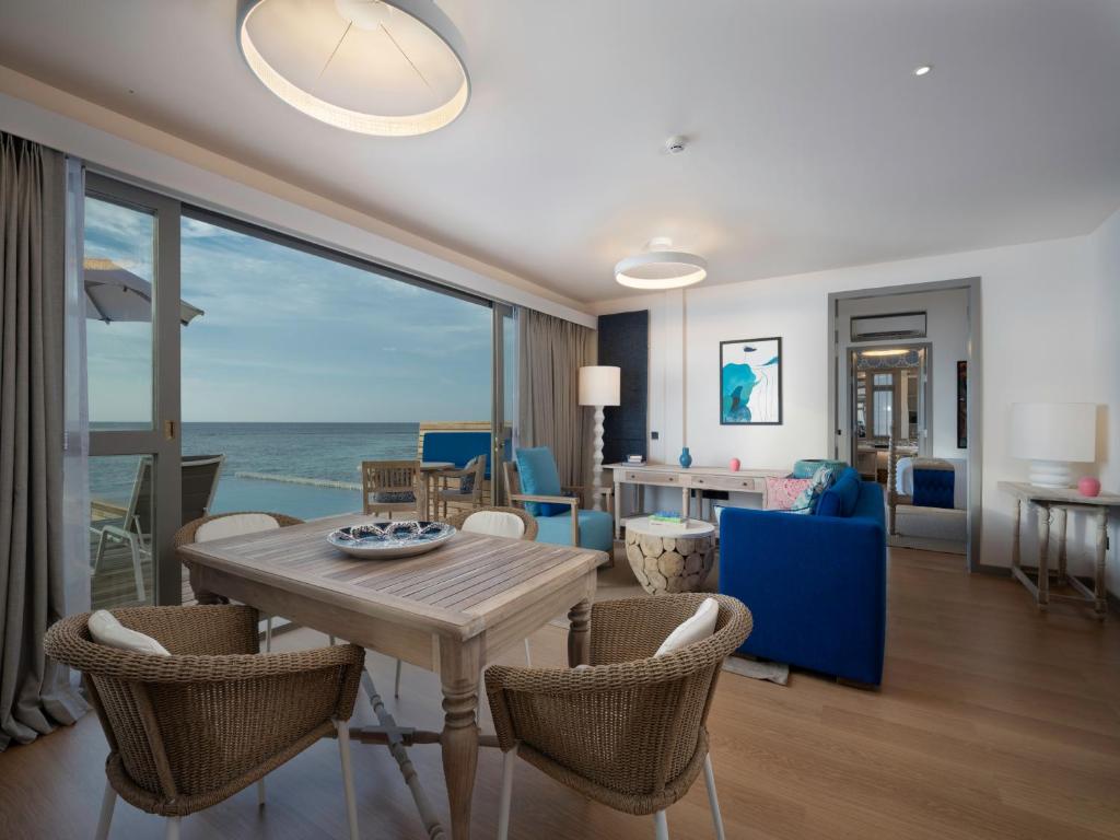 Cora Cora Maldives | The Maldives Experts for all Resort Hotels and ...