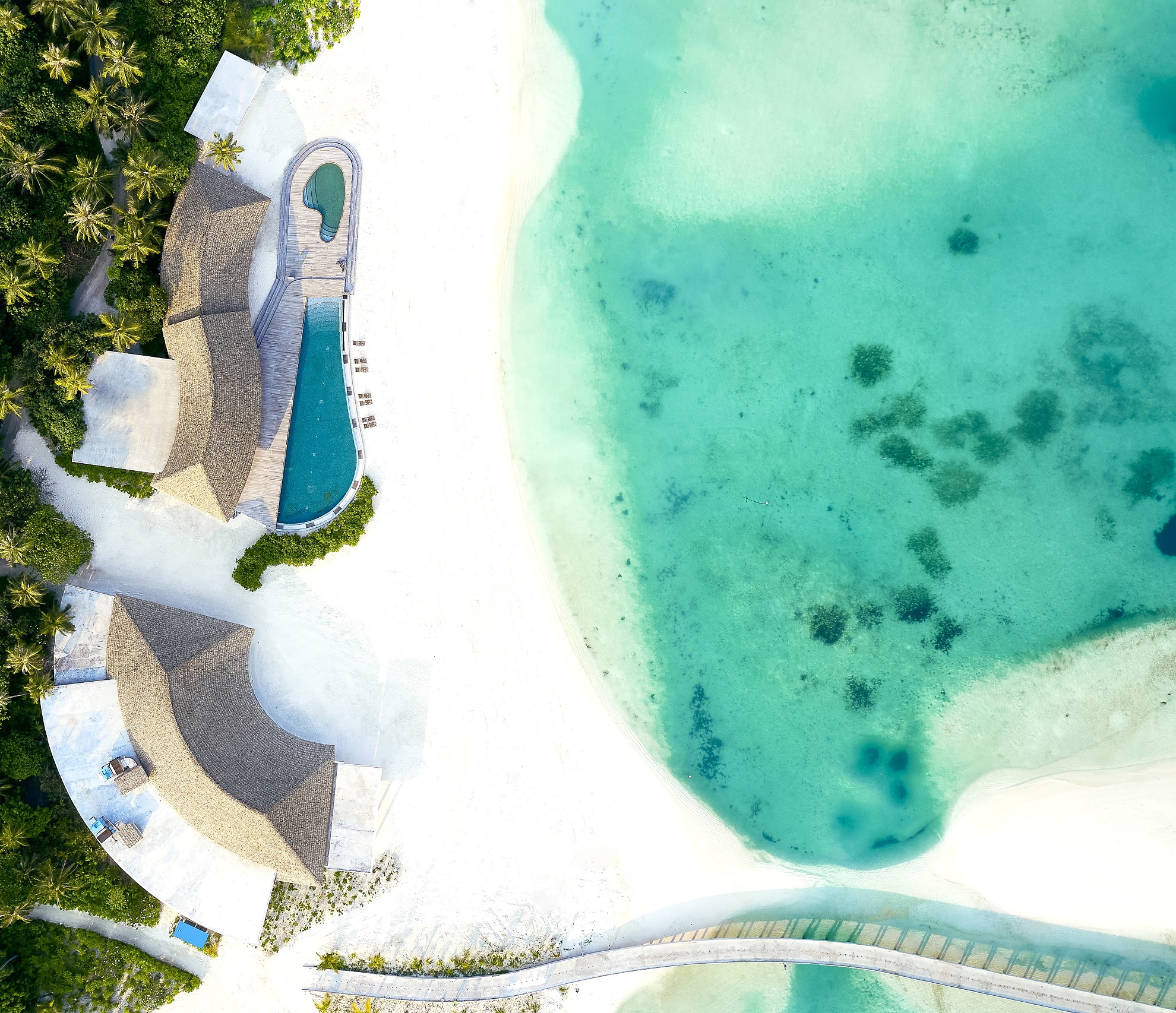 Le Meridien Resort | The Maldives Experts for all Resort Hotels and ...