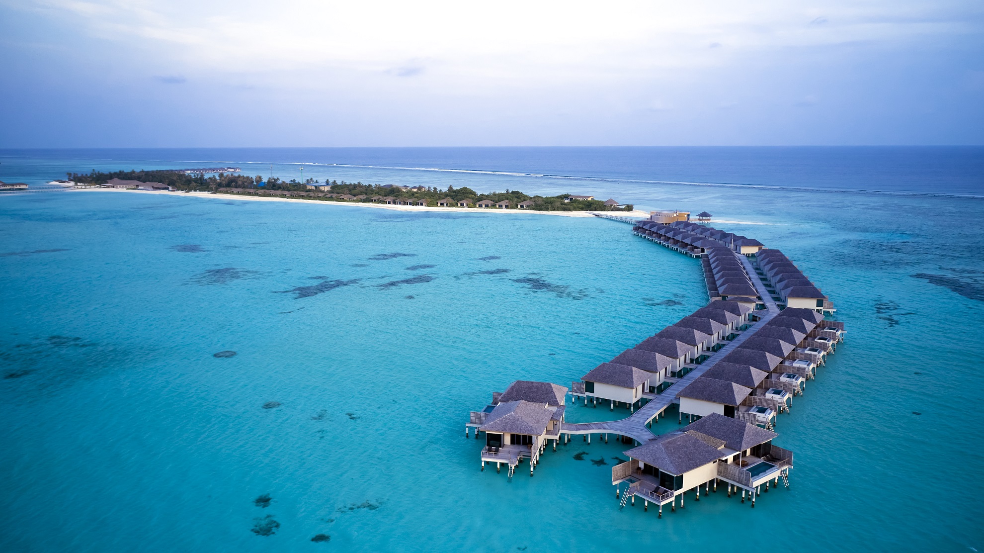 Le Meridien Resort | The Maldives Experts for all Resort Hotels and ...
