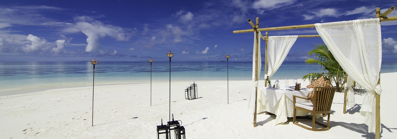 Mirihi | The Maldives Experts for all Resort Hotels and Holiday Options