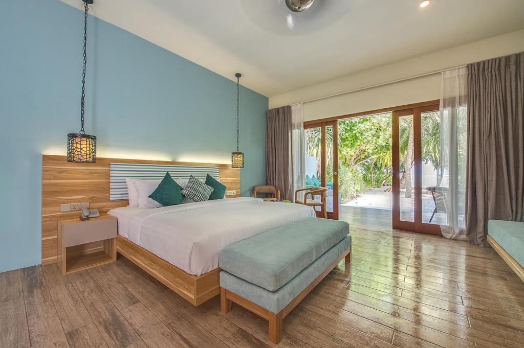 Rahaa Resort | The Maldives Experts for all Resort Hotels and Holiday ...