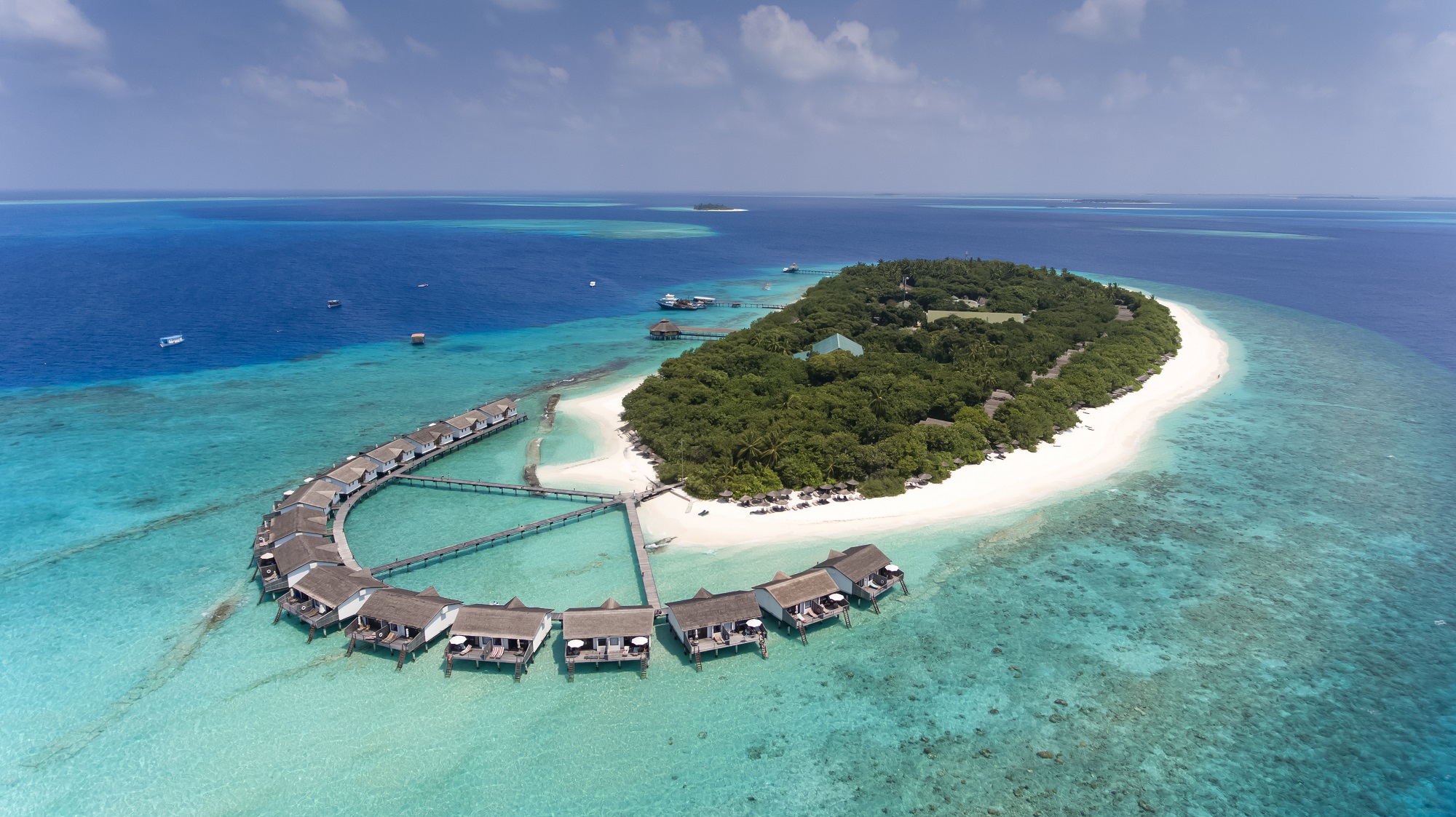 Reethi Beach Resort (All Market Except UK) | The Maldives Experts for ...