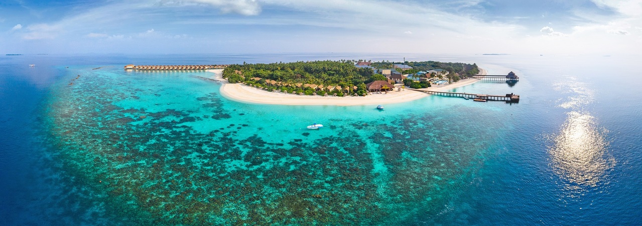 Reethi Faru Resort | The Maldives Experts for all Resort Hotels and ...