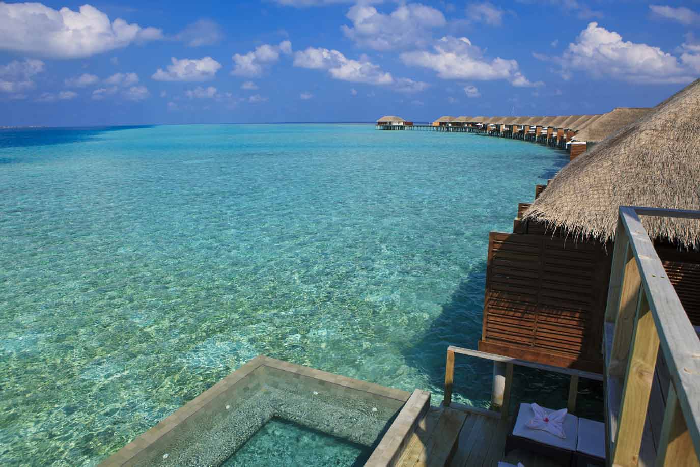 Velassaru (All Market) | The Maldives Experts for all Resort Hotels and ...